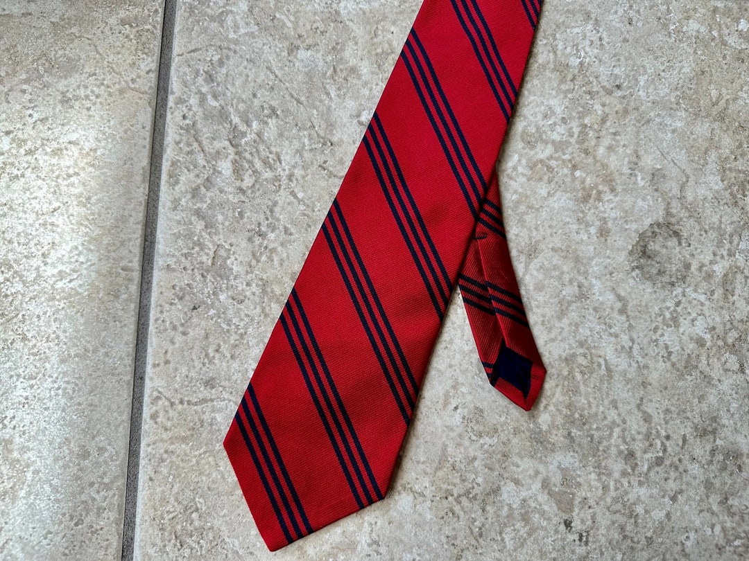 Vintage BROOKS BROTHERS Red & Navy Blue Regimental Striped Silk Repp Tie Made in USA Ivy League ...