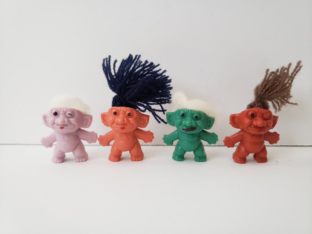 Lot of Vintage Gumball Machine Troll Dolls, 1 Mini Trolls, Original ...