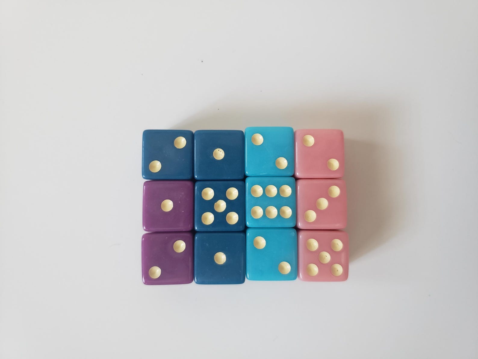 Lot of Colored Dice, 16mm, Rainbow Solid Dice, Extra Board Game Pieces ...
