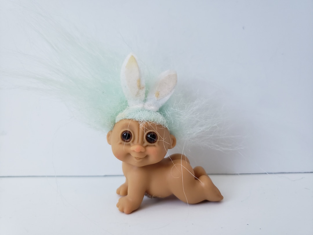 Vintage Russ Troll Doll Baby, Crawling Baby, Light Blue Hair Trolls 2 ...