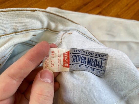 perfectly distressed and stained 80s/90s Levis Silver… - Gem