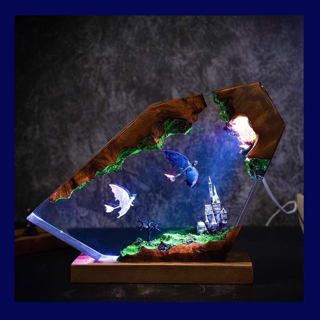 Toothless Fury Fly Over the Castle Night Lights, Toothless Resin Epoxy ...
