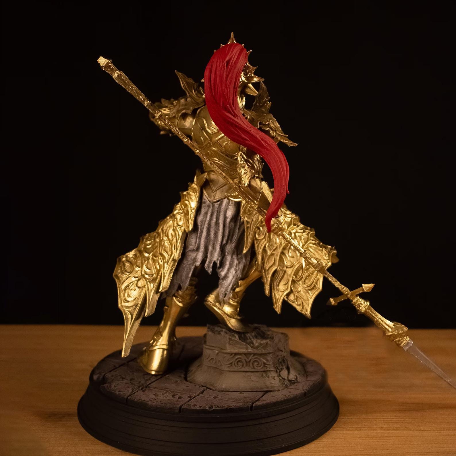 Dragon Slayer Ornstein Statue, Dark Souls Figurines, Dark Souls Boss ...