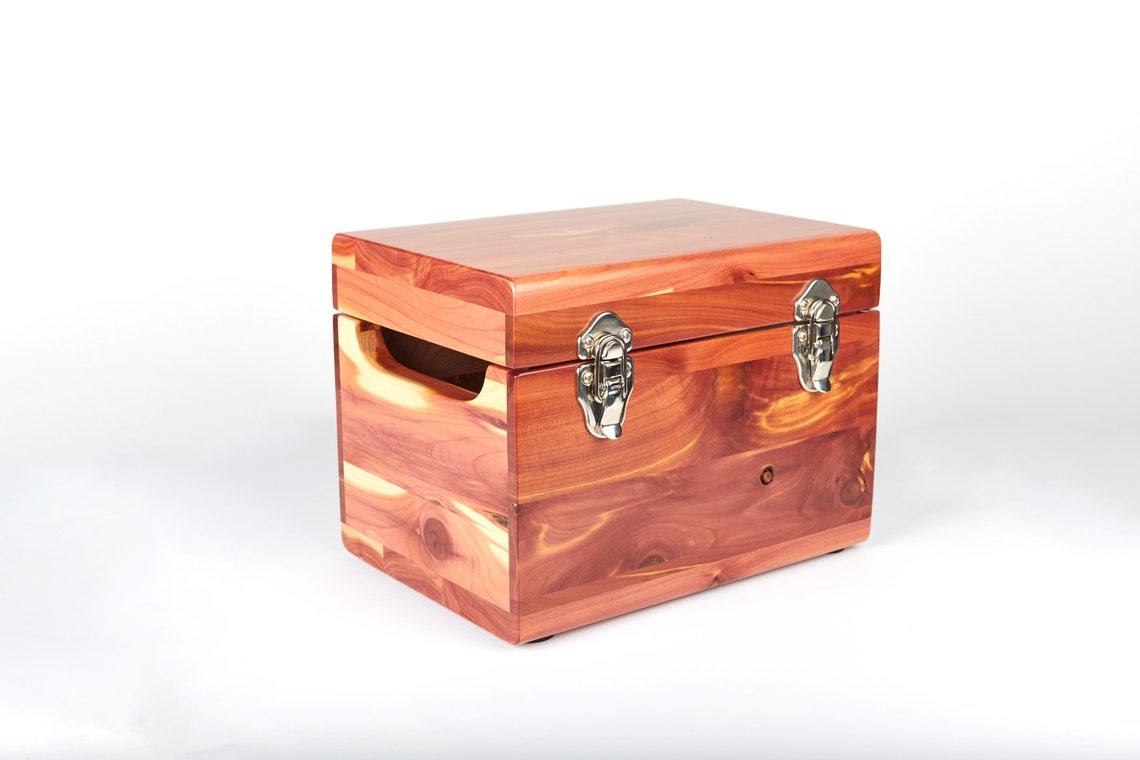Cedar Executive Shoe Shine Box - Etsy