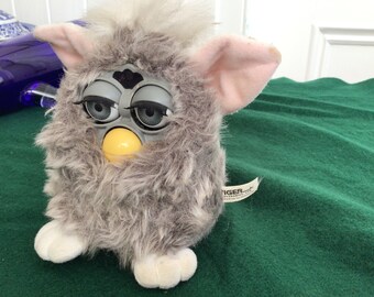 Furby Owl 1999 WORKING Gray Rare ファービ 1998 Version Old Furby Owl 1999 WORKING Gray Rare ファービ 1998 Version Old