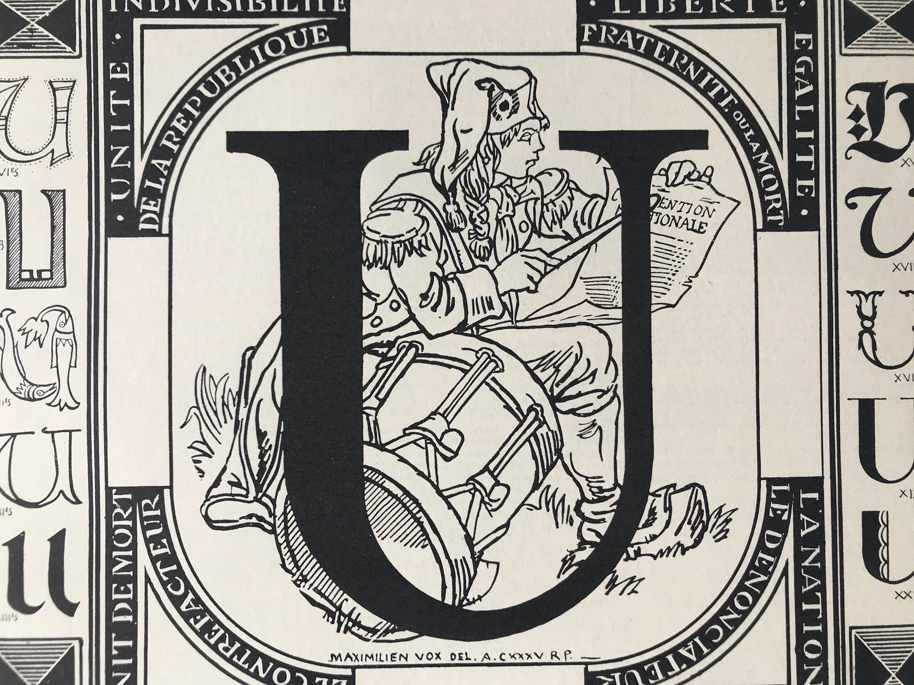 Decorative Letter U