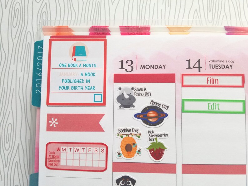 One Book A Month Challenge set of 12 Item 864 - Etsy Hong Kong