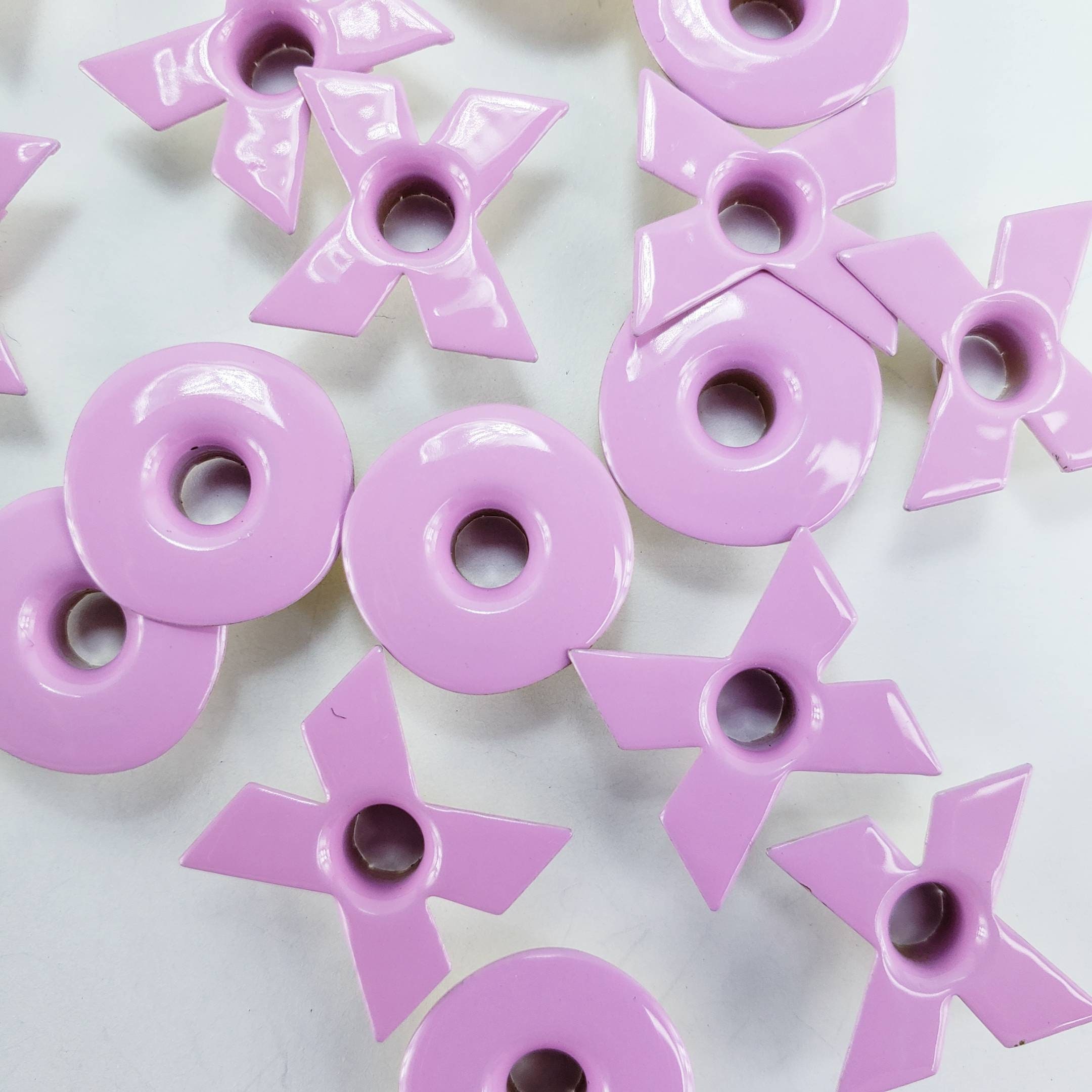 20 Valentine Eyelets Pink Xs Os 3/16" Hugs Kisses Embellishments Junk ...