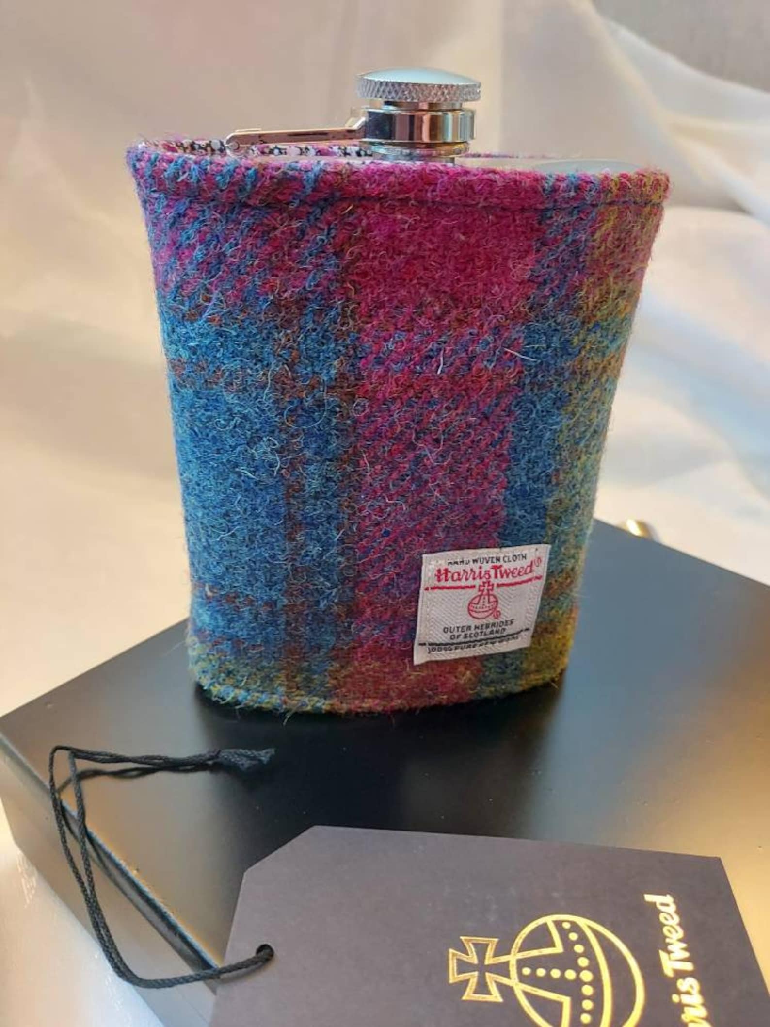 Harris Tweed Hip Flask Set. Red Blue and Green Tartan Harris - Etsy UK