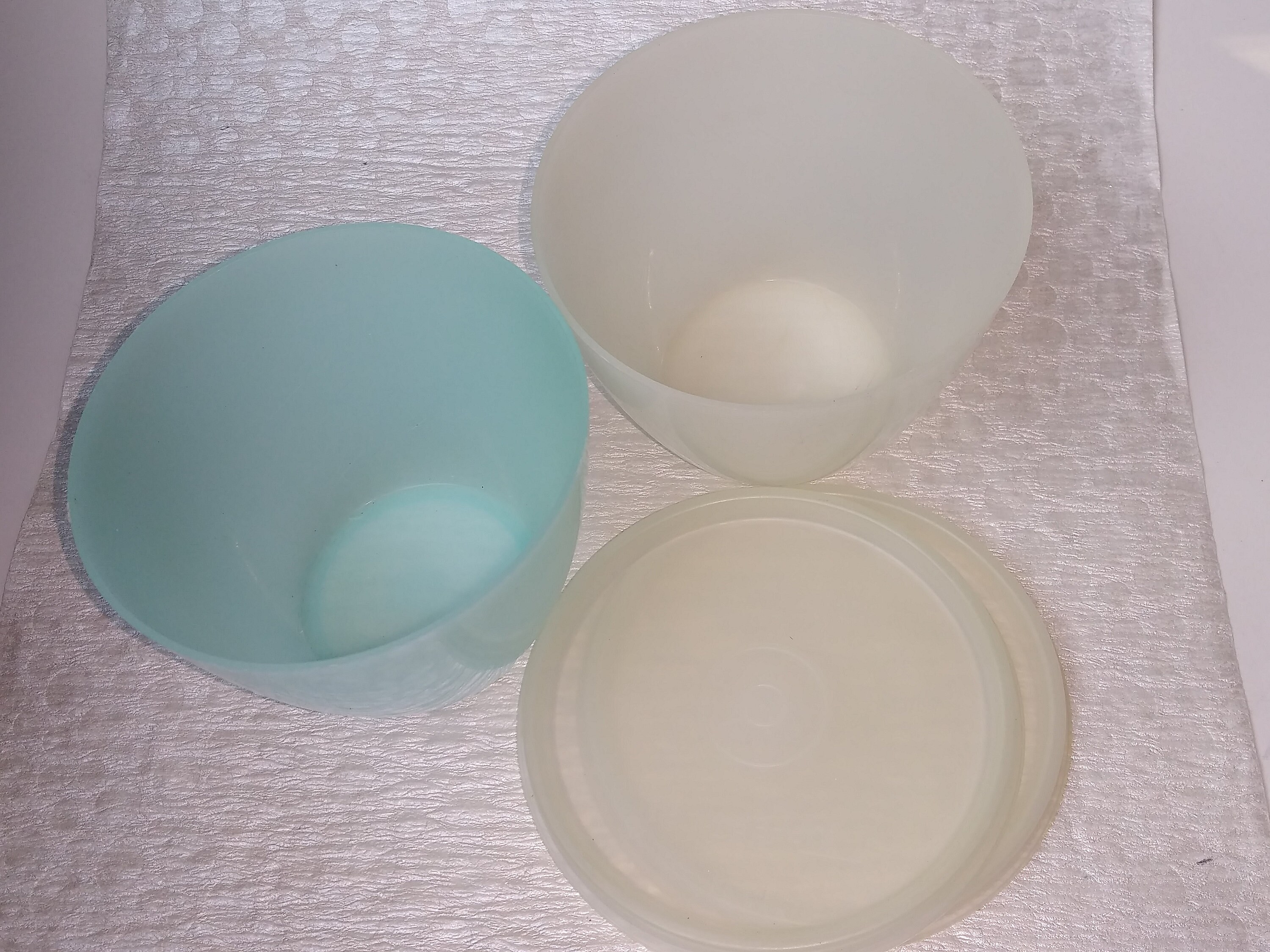 Vintage Tupperware Small Round Food Containers - Etsy