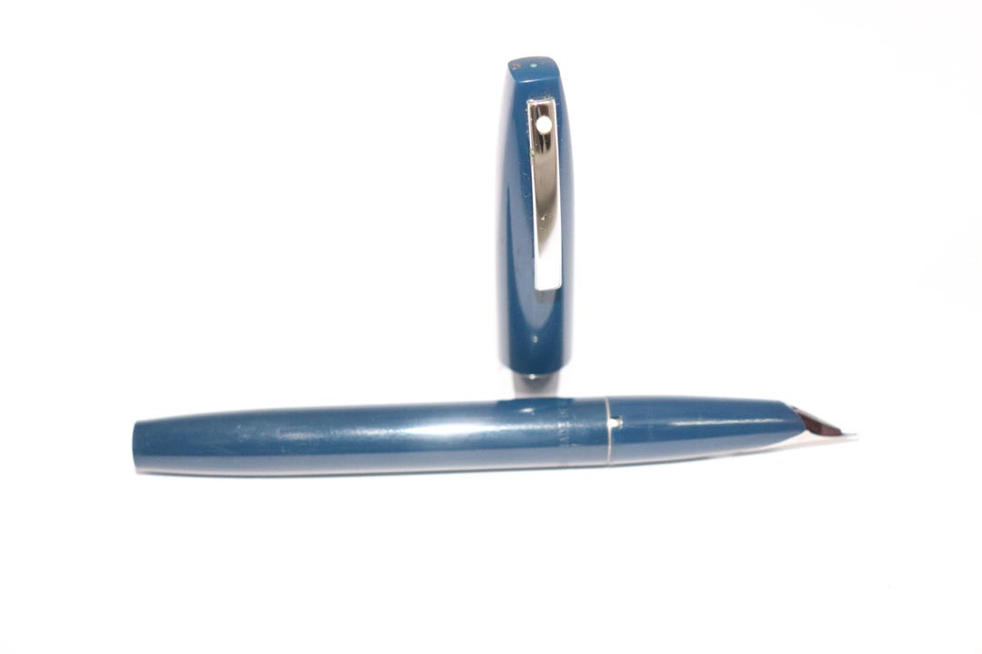 Vintage Sheaffer Imperial 330 Fountain Pen Blue Plastic Body Fine ...