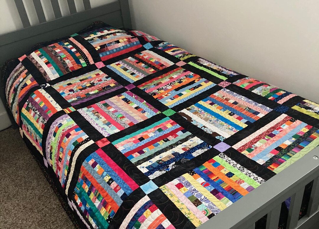 Modern Multi-color Quilt! W/black Accents/bold Bedroom Decor - Etsy