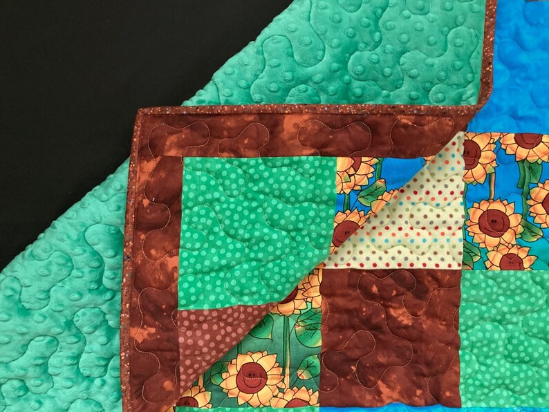 Sunflower Girls Comforter-quilt Big Blocks W/smiley Faces and - Etsy