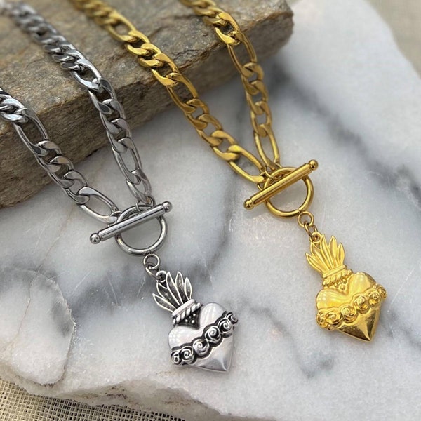 Sacred Heart Necklace - Etsy