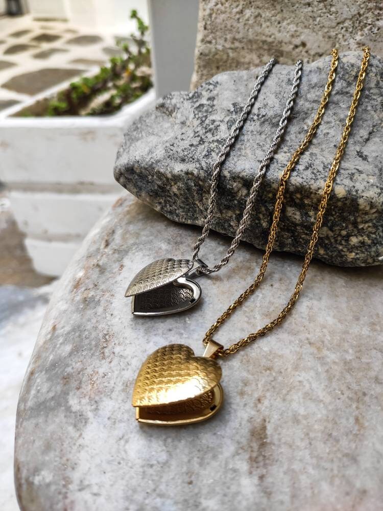 Valentines Day Gold Heart Locket Necklace Personalized Gift | Etsy