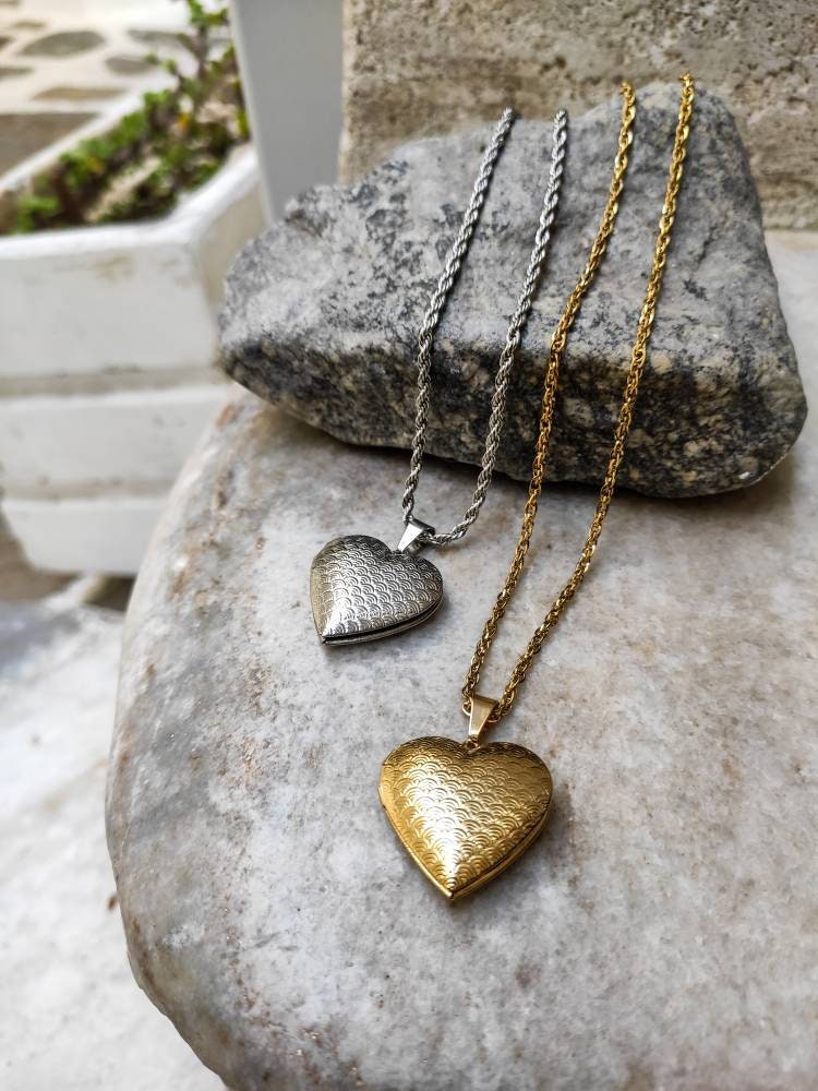 Valentines Day Gold Heart Locket Necklace Personalized Gift | Etsy