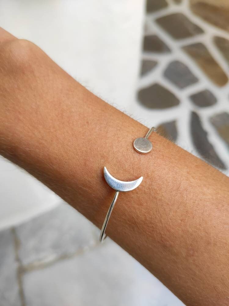 Silver Moon Bracelet, Moon Phase Bracelet, Celestial Jewelry, Celestial ...