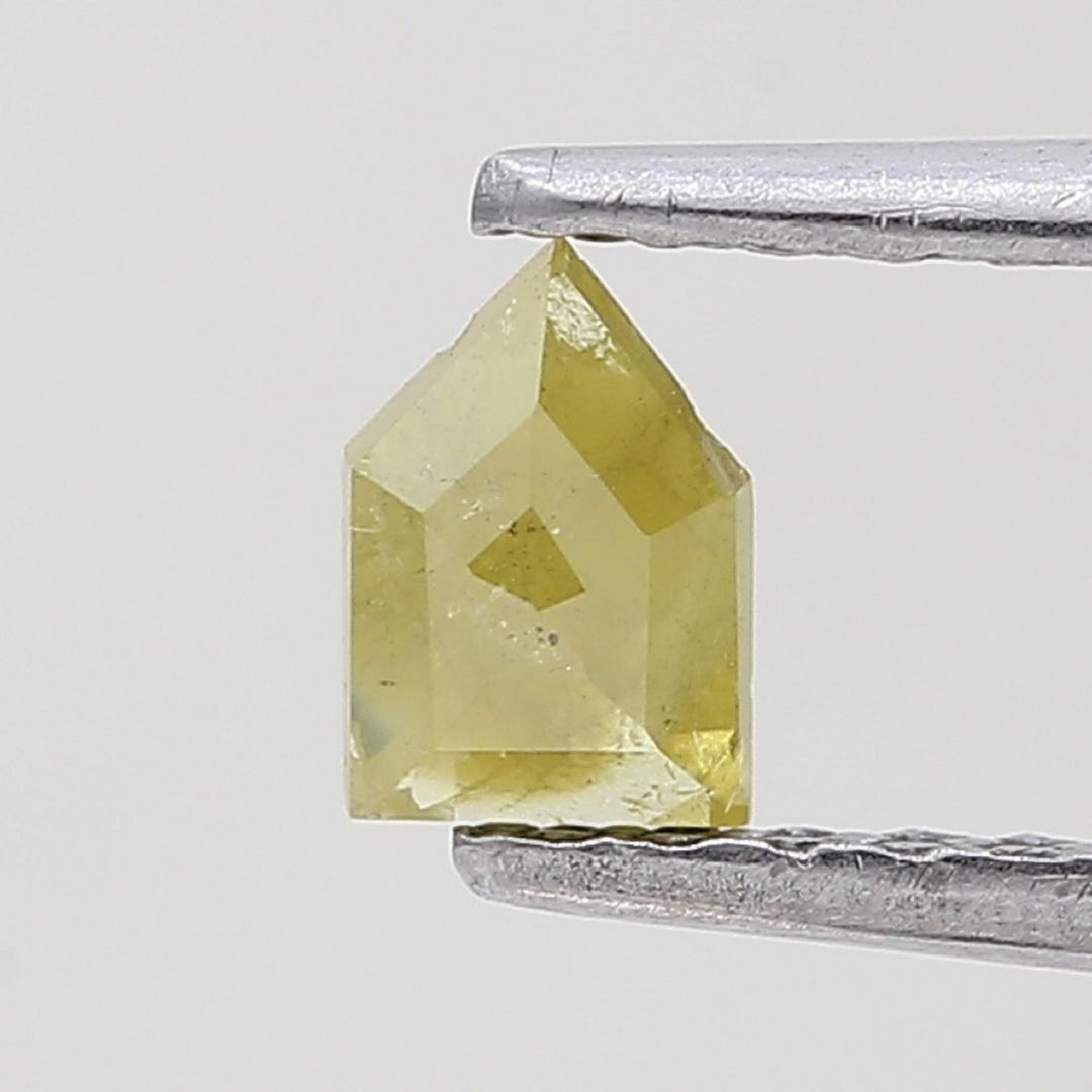 Diamond Pentagon Yellow Color Natural Diamond 0.40ct Fancy Yellow ...