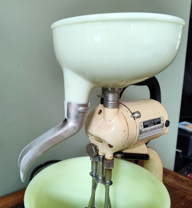 Vintage 1930's Hamilton Beach Model C Electric Mixer Complete W/juicer ...