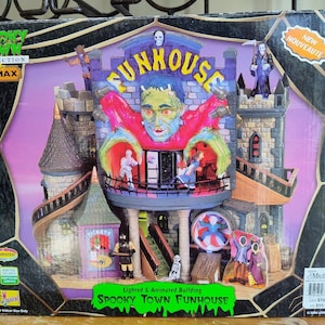 Lemax Spooky Town Collection Spooky Town Funhouse New in Box! Halloween ...