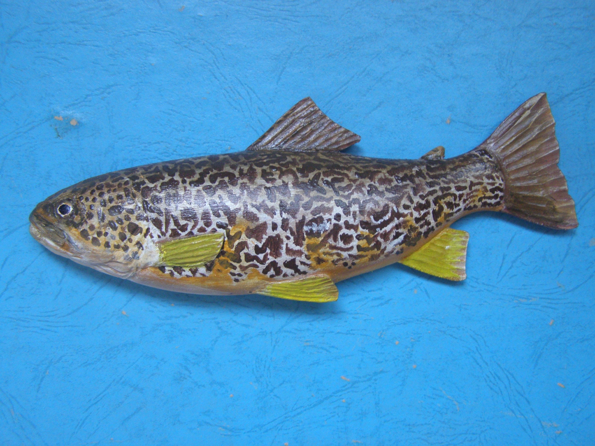 hand carving of wood 20 cm 3D wooden sculpture of fish Marble trout ...