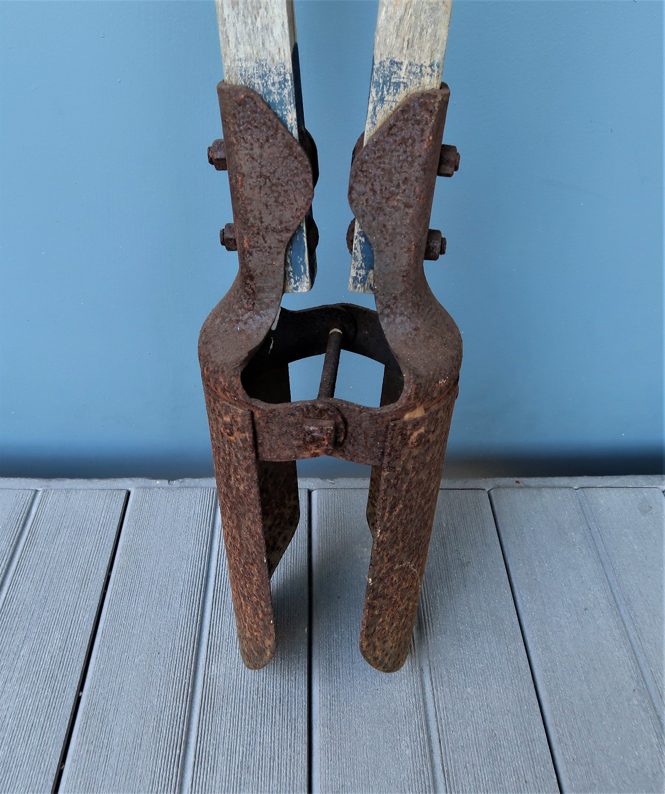 Antique Post Hole Digger~old Farm Tool~garden Tool~garden Decor~farm ...