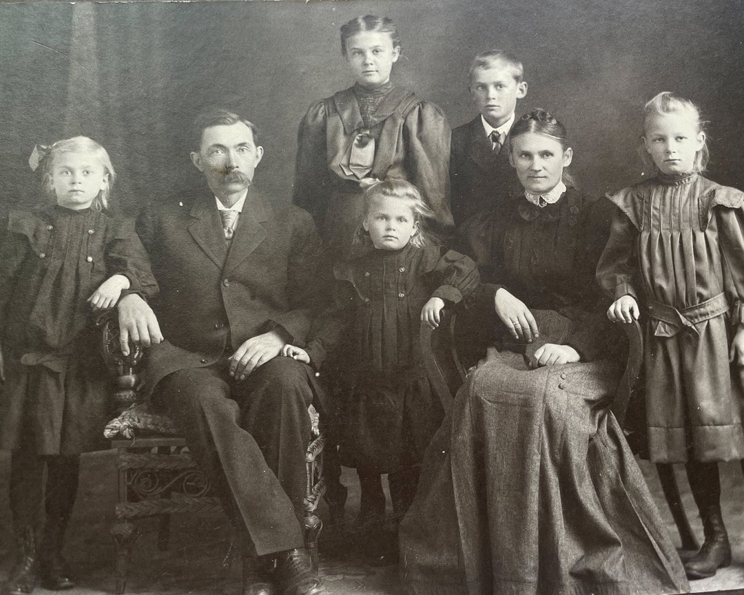 Vintage/antique 1900s Family Photo, Young Girls + Boy, Black & White ...