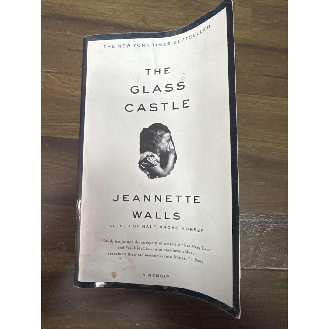 The Glass Castle A Memoir by Jeannette Walls Scribner Trade Paperback ...