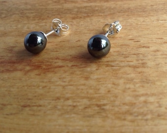 Hematite Stud Earrings 4mm, Grey Earrings, Hematite Jewelry, Gray Stone ...