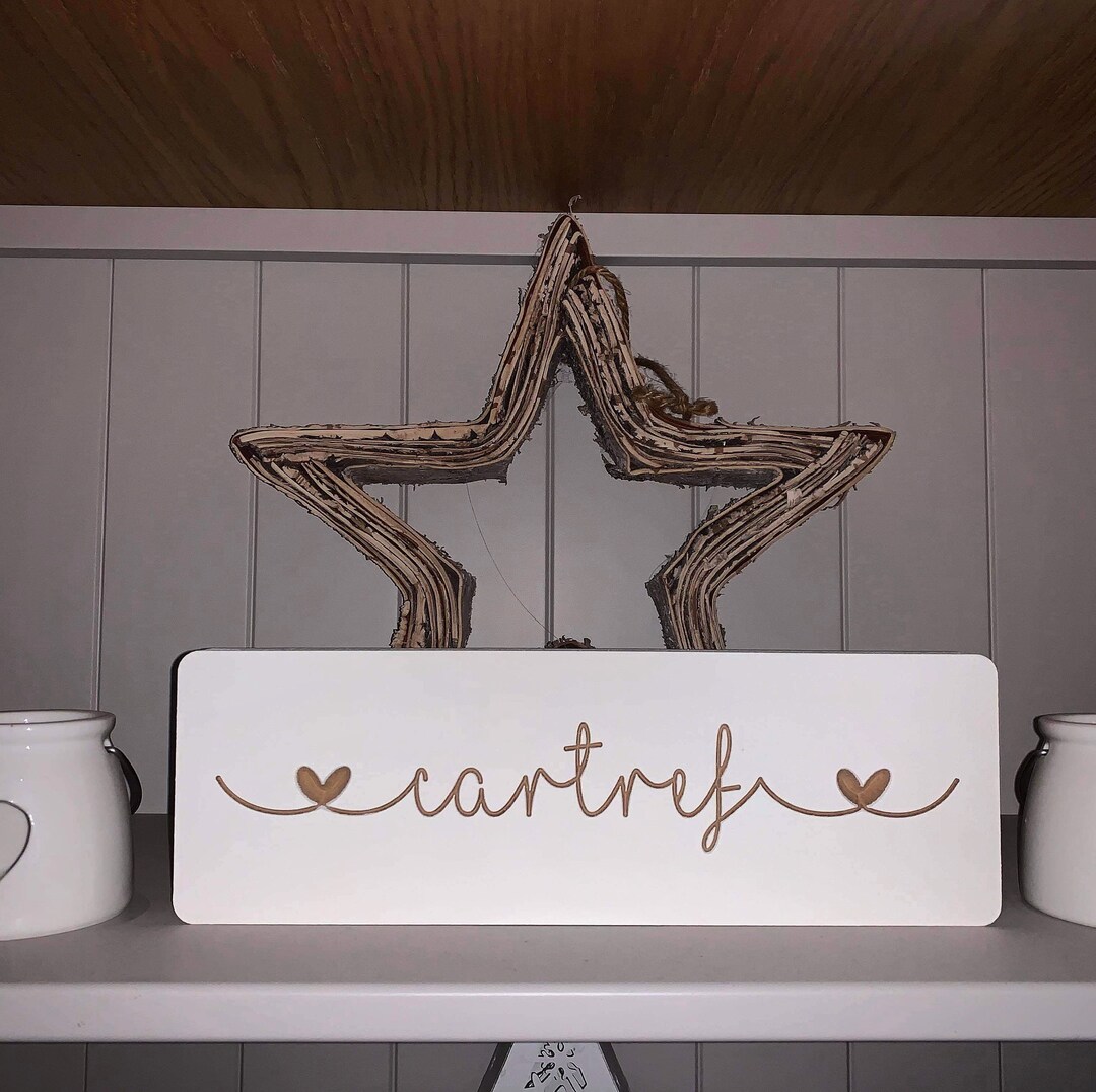 WELSH Sign CARTREF Home Decor Welsh Language Gifts Cwtch Croeseo Teulu ...