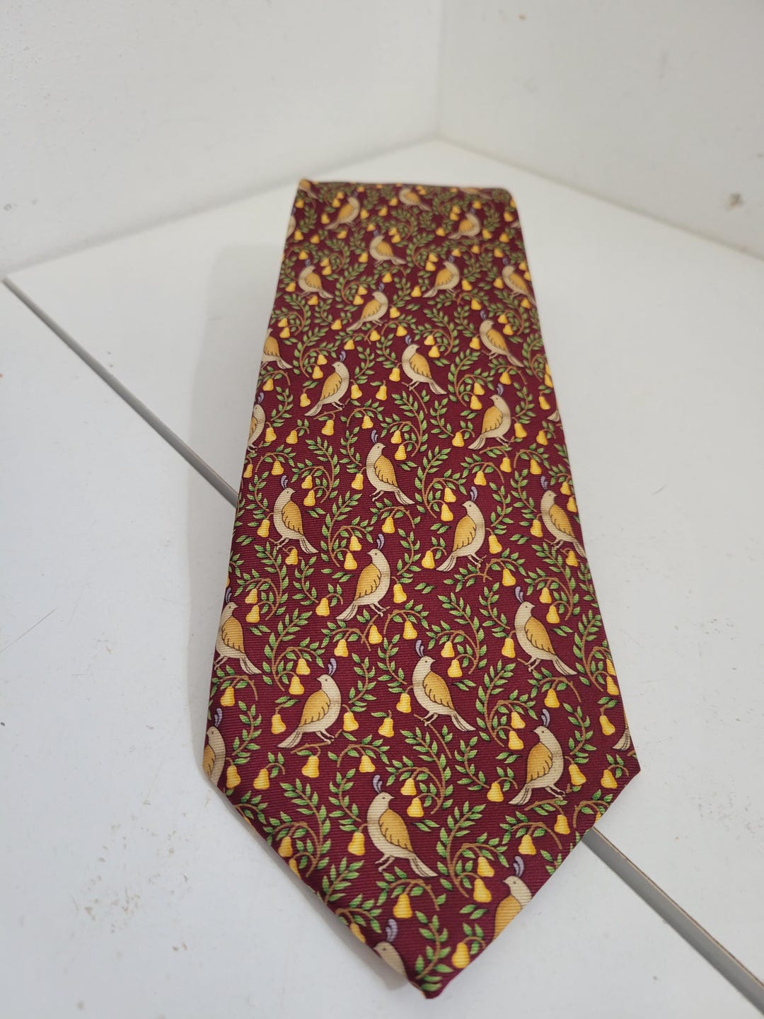 Vintage Alynn Neckwear "partridge in a Pear Tree" Designer Silk Tie - Etsy