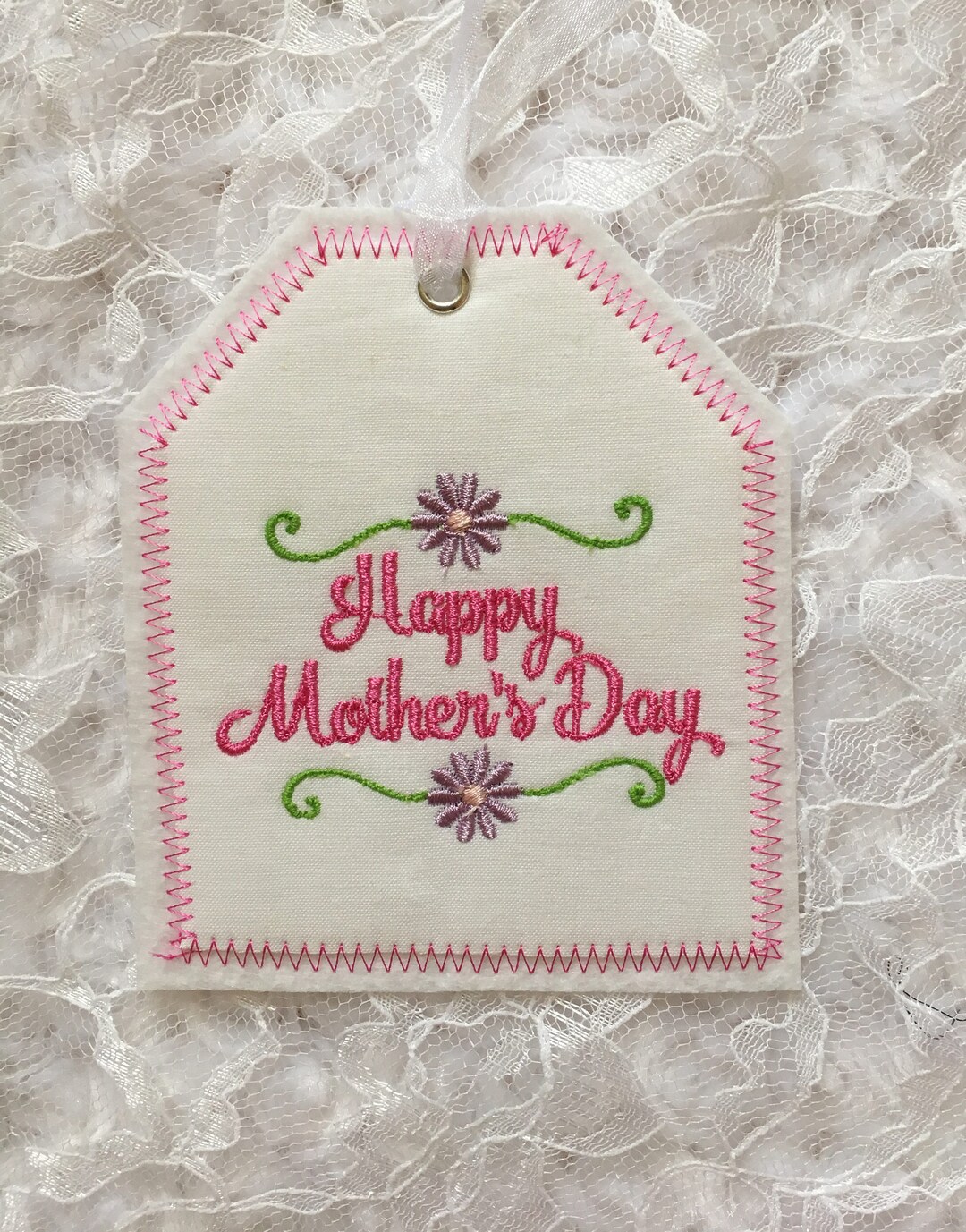 Personalized Embroidered Gift Tag, Mother's Day Embroidered Tag ...