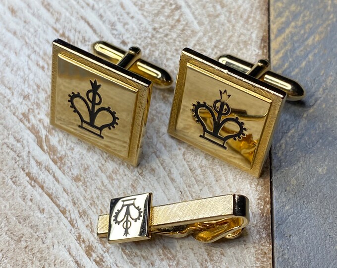 Vintage Swank Gold Toned Cufflinks and Tie Clip Set Royal Crown ...