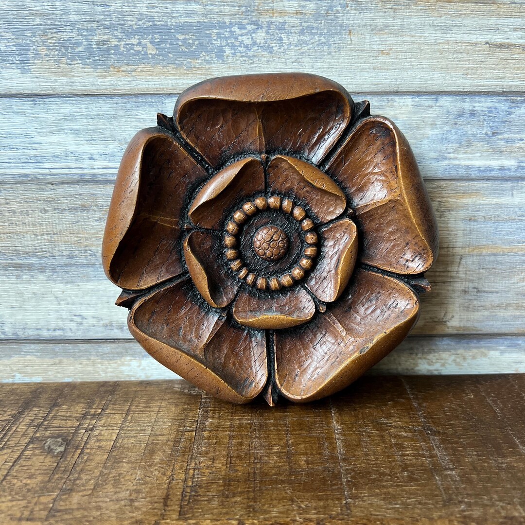 Vintage Large Wooden Tudor Rose Flower Wall Hanging Decoration Dark ...