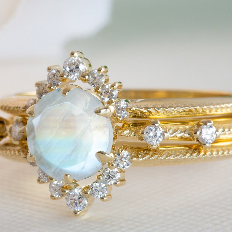 Moonstone Wedding Ring Set - Etsy