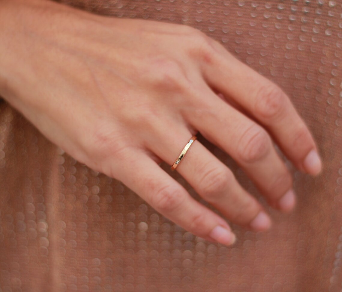 Rustic Wedding Ring Women Faceted Wedding Ring Hammered 14K - Etsy Canada