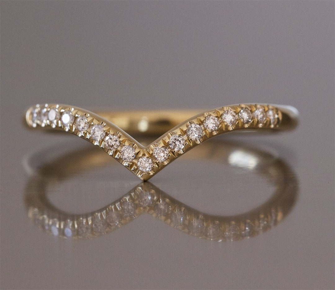 Curved Wedding Band, Diamond V Ring, Curved Wedding Ring, Chevron ...