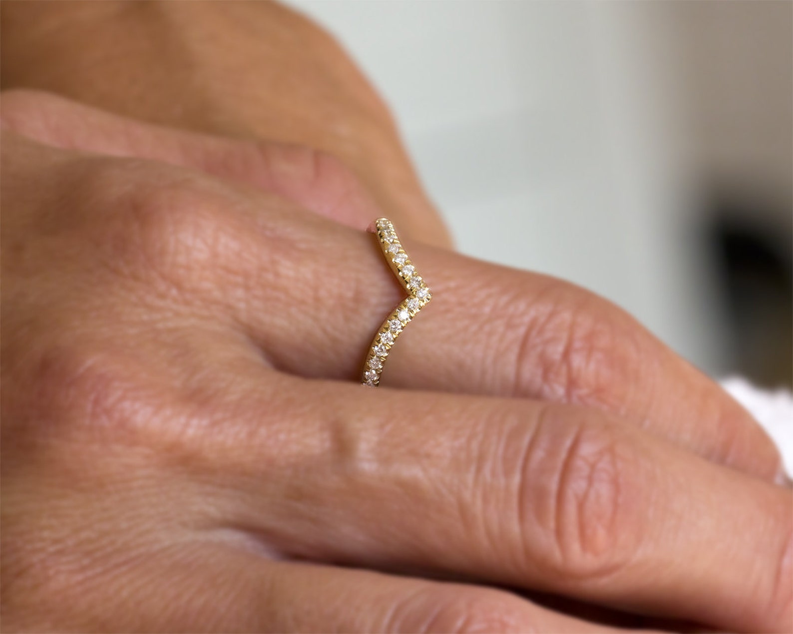 Curved Wedding Band, Diamond V Ring, Curved Wedding Ring, Chevron ...