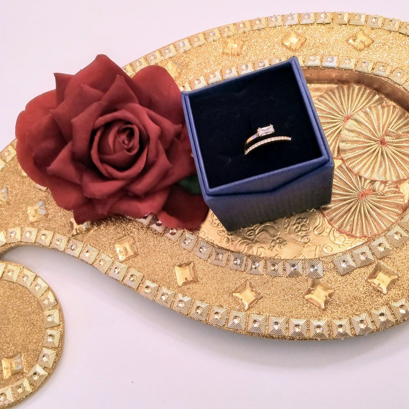 Mehndi Paisley - Etsy