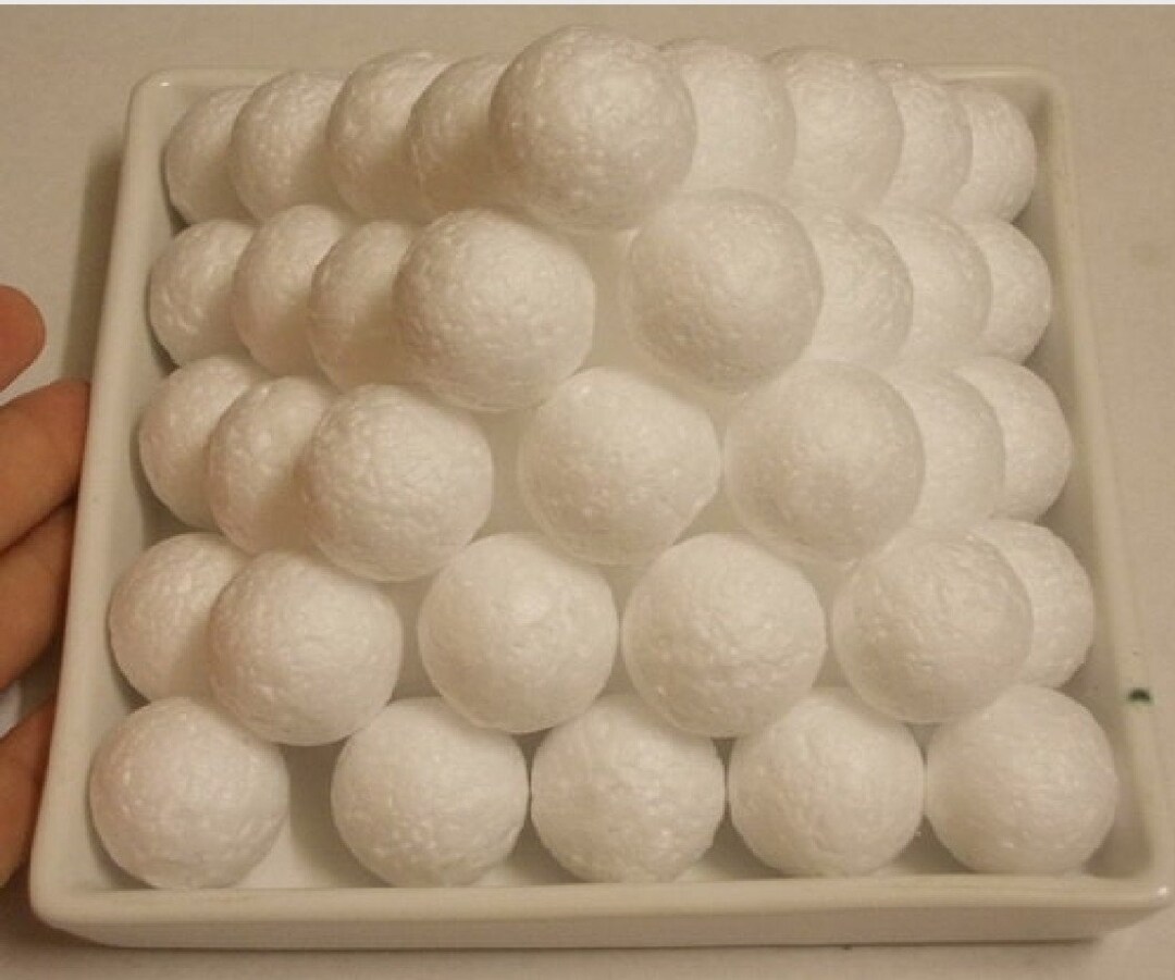 50 White Styrofoam Balls: Craft Supplies (25mm or 1") - Etsy