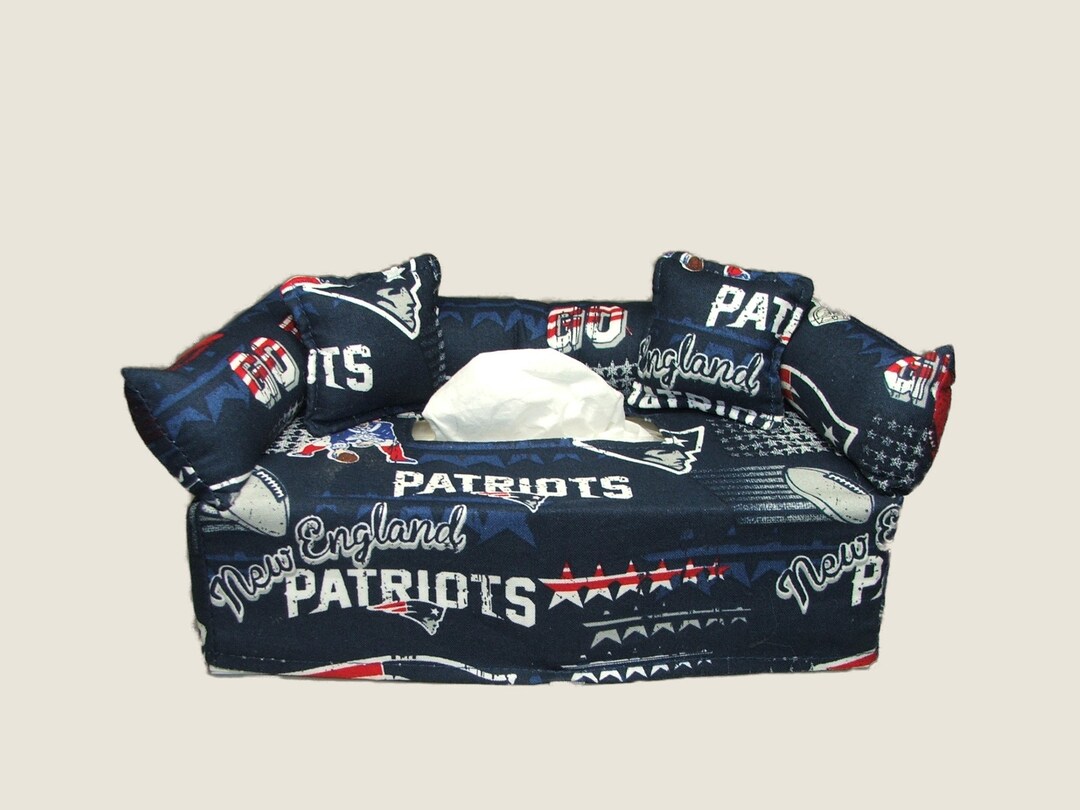 New England Patriots (retro) NFL Fabric Tissue Box Cover. Includes FREE ...