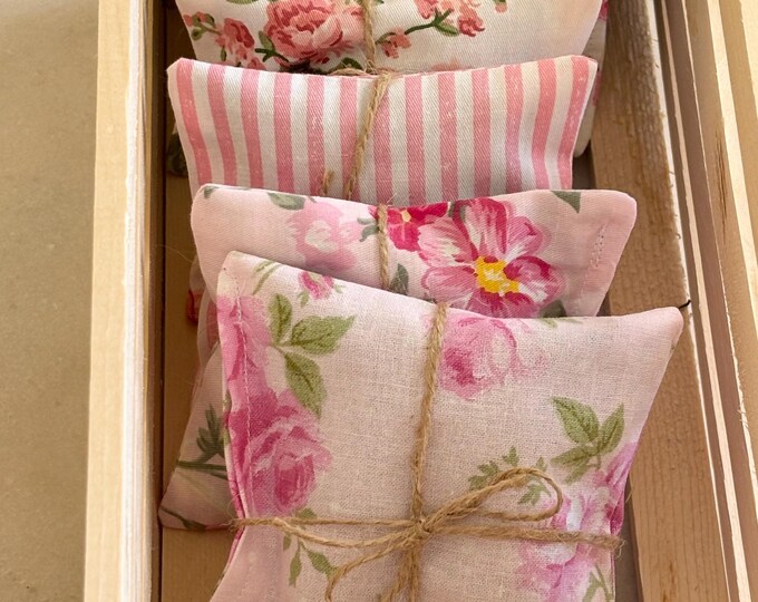 Set of Lavender Sachets Hand Embroidered With Pink Flowers - Etsy