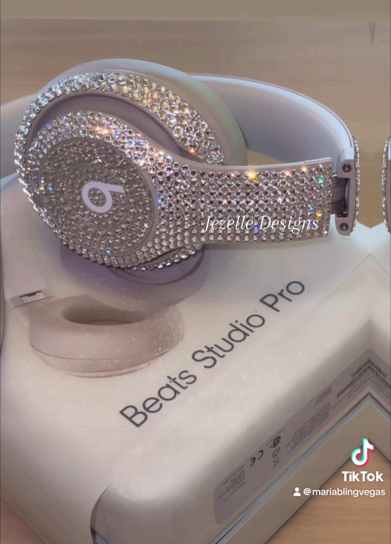 CUSTOM Beat by Dre Headphones With Premium Swarovski Crystals, Hand ...