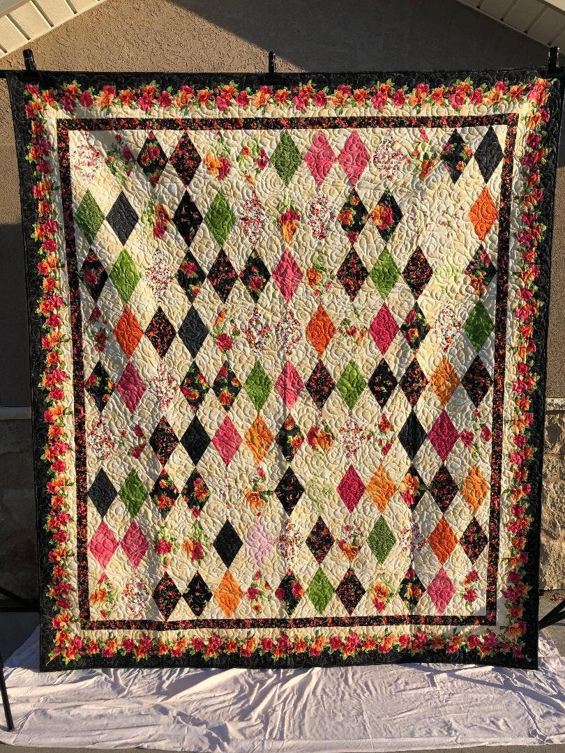 Queen Handmade Quilt, Diamond Jubilee Patterned Quilt, Multi-Colored ...