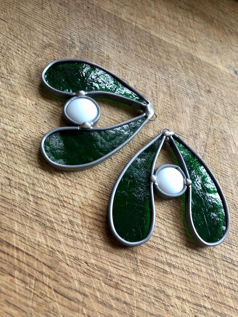 Stained Glass Mistletoe Chrstmas Hanging Tree Window Decoration ...