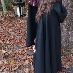 Felt Fabric Hooded Sleeveless Cloaks (warm, Thick Felt Fabric, One ...