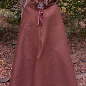 Felt Fabric Hooded Sleeveless Cloaks (warm, Thick Felt Fabric, One ...