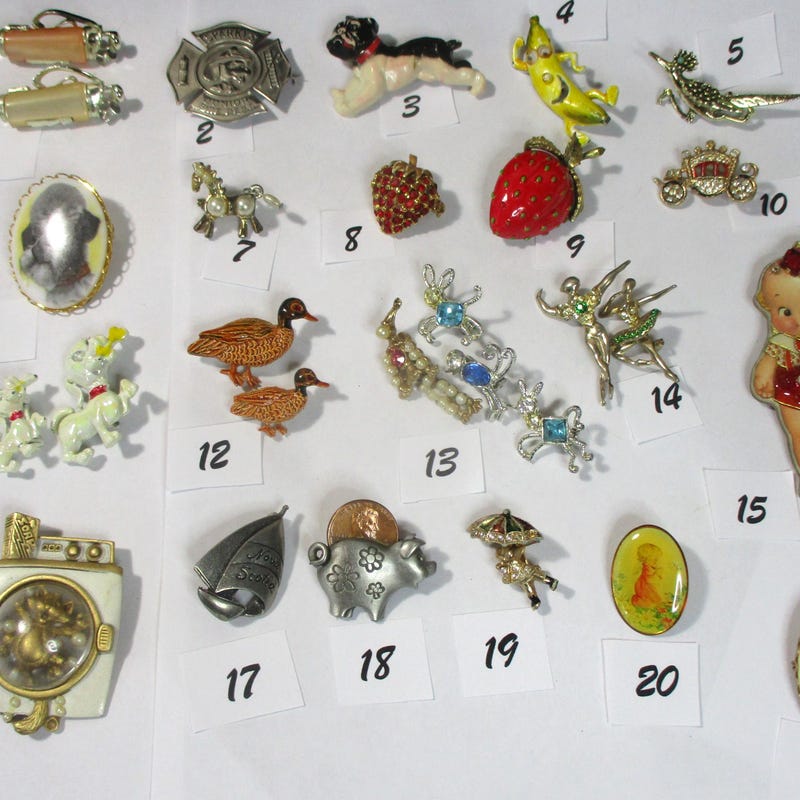 Horse and Carriage Pin - Etsy