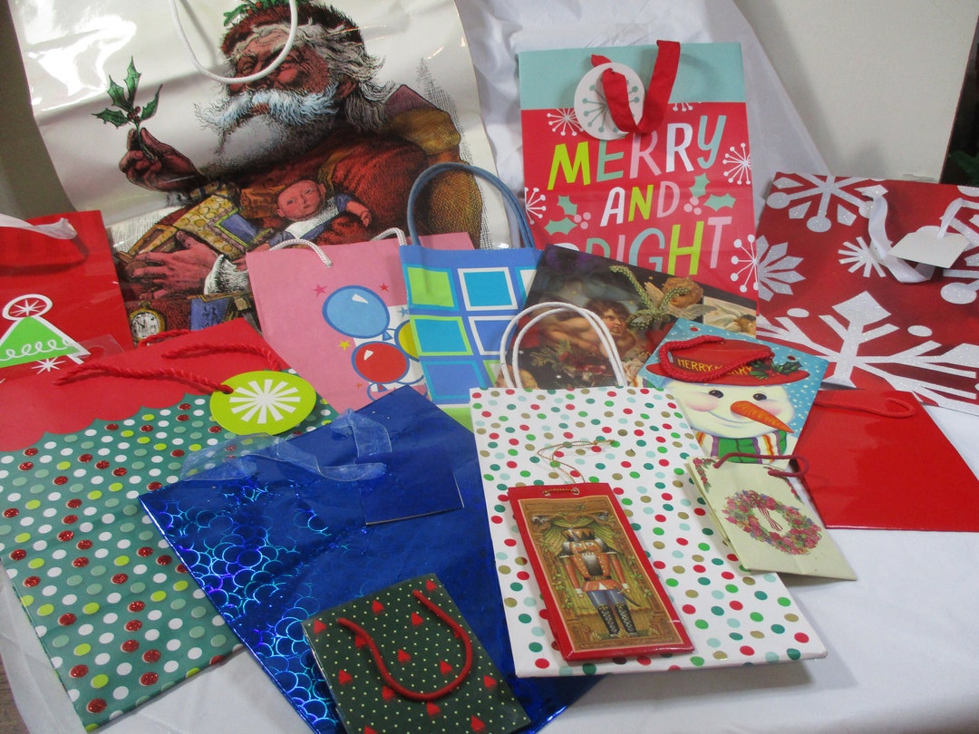 Vintage Holiday Gift Bag Collection: 21 Assorted Party Favor Bags - Etsy