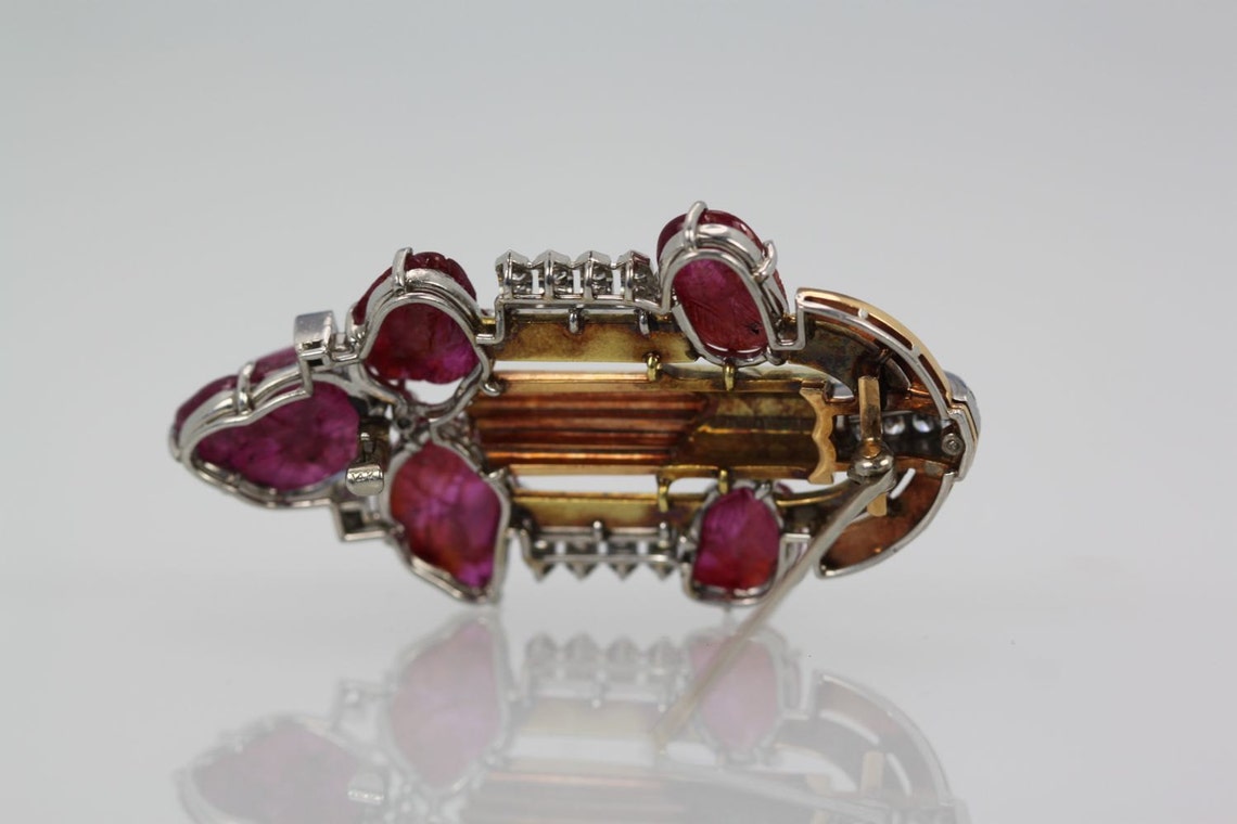 Art Deco Carved Ruby and Diamond Brooch 20 Carats 18k Yellow - Etsy